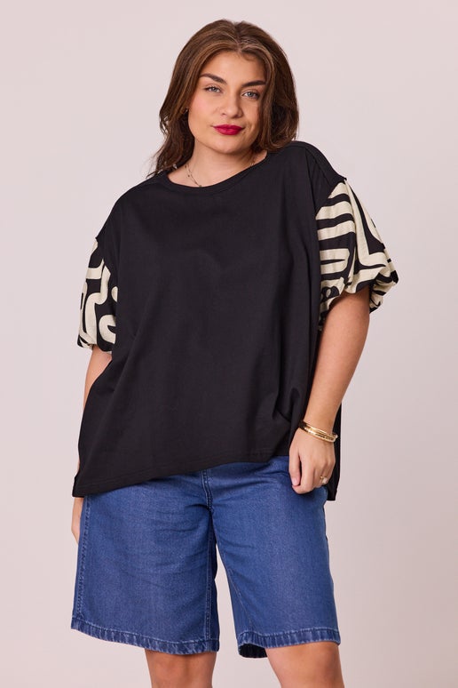 Pleat Puff Slv Raw Edge Tee in BLACK | TOPS / Dressy